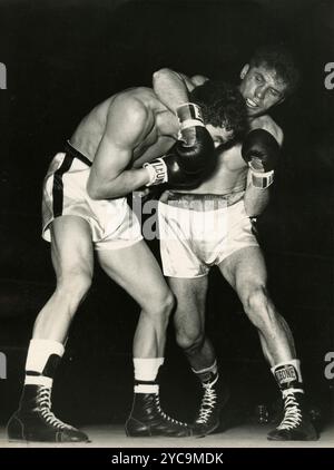 Italian professional boxers Mario Vecchiatto and Sandro Lopopolo during ...