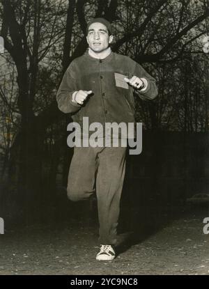 Italian professional boxer Rocco Mazzola training, 1959 Stock Photo - Alamy