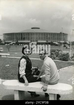Italian professional boxer Sandro Lopopolo and Venezuelan Carlos ...