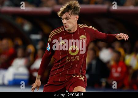Nicola Zalewski of FC Inter in action during the Italian Cup Semi Final ...