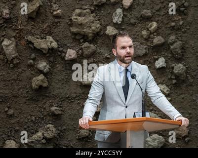 THE HAGUE - Derk Boswijk (CDA) during the swearing-in ceremony as a ...