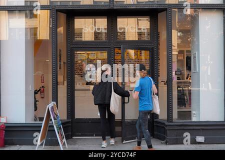 A SoulCycle gym is seen in Manhattan, New York City Stock Photo - Alamy