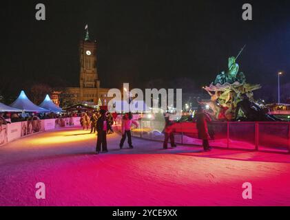 town hall (rothes rathaus) in berlin (germany Stock Photo - Alamy