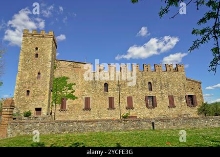 Medieval Castle of Rocchetta di Castellarano, historical and ...