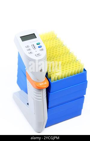 850ul 12 way pipettor and racks of pipette tips. Multichannel pipettes ...
