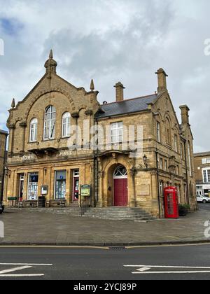 Crewkerne Town Hall, Market Square, Crewkerne, Somerset, England ...