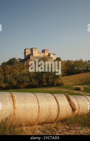 Built between 1448 and 1460 by Pier Maria Rossi (1413-1482), it is one ...