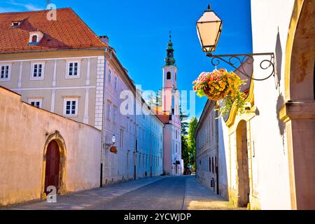 Colorful street of baroque town Varazdin view Stock Photo - Alamy