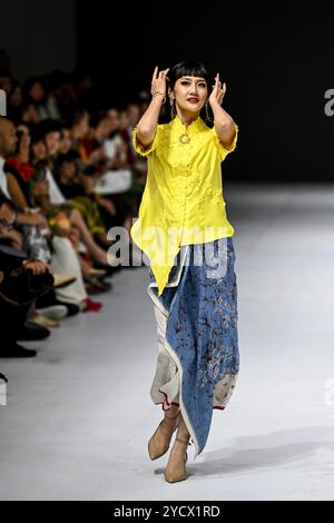 Jakarta, Indonesia. 24th Oct, 2025. Gold medalist Donnell Whittenburg ...