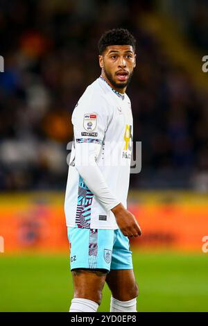 Josh Laurent (29 Burnley) during the Premier League match between ...