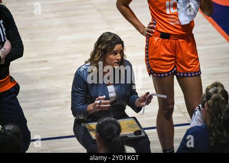 Indiana Fever head coach Stephanie White celebrates after winning the ...