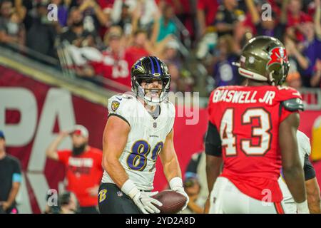 Baltimore Ravens tight end Mark Andrews (89) runs with the ball during ...
