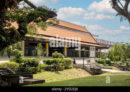 Construction of MRT station in Singapore Stock Photo - Alamy