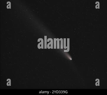 Comet Tsuchinshan-ATLAS in the skies above Charlotte, NC, on the ...