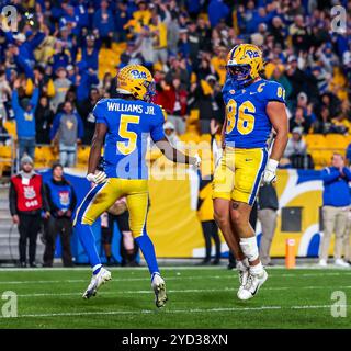 Pittsburgh tight end Gavin Bartholomew (TE02) poses for a portrait at ...