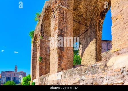 Roman Forum. Ancient, beautiful, incredible Rome, where every place is ...