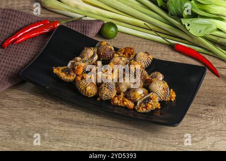 Blood Cockle Fried With Garlic and spices Stock Photo - Alamy