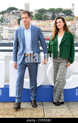 Michael Weatherly (l) and Cote de Pablo (r) attend the "NCIS.Tony ...