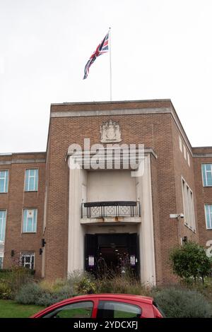 Maidenhead, Berkshire, UK. 2nd October, 2024. The Vine pub in ...
