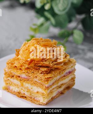 Puff Pastry flaky pastry layers Cake Stock Photo - Alamy