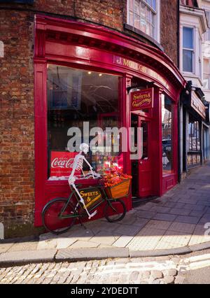 Victorian-style sweet shop display at York’s Castle Museum, recreating ...