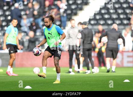 Derby County's Marcus Harness warming up before the Sky Bet ...