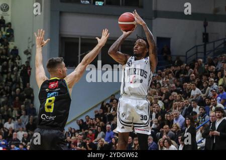 Matt Morgan (Virtus Segafredo Bologna) during Banco di Sardegna Sassari ...