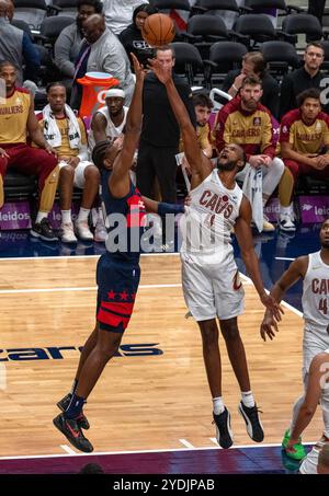 Washington Wizards forward Alex Sarr (20) in action during the first ...