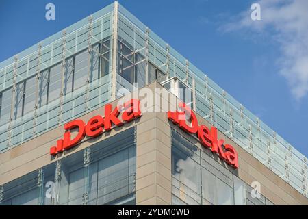 Deka, Friedrichstraße, Mitte, Berlin, Germany Stock Photo - Alamy