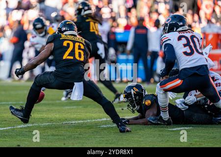 Washington Commanders running back Jeremy McNichols (26) celebrates ...