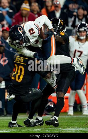 Washington Commanders wide receiver Mike Strachan (84) works out during ...