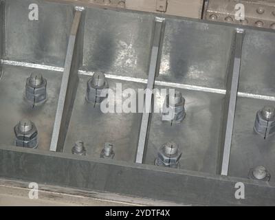 Heavy steel frame and bolts on the building Stock Photo - Alamy