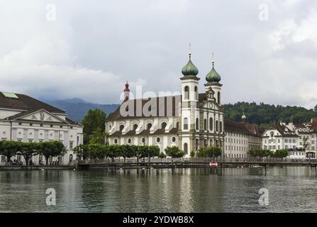 The Jesuit Church in Lucerne is the first large baroque church built in ...