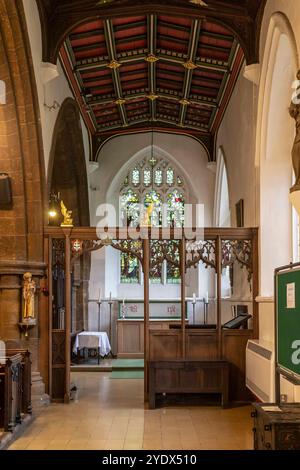 The inside of St Mary's Church, Higham Ferrers , Northamptonshire ...