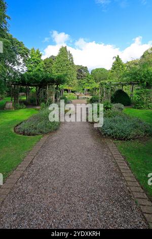 Henrietta Park / Gardens and Garden of Remembrance (1956), Bath ...
