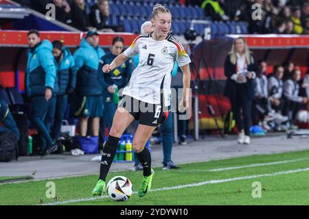 Janina Minge (GER, 6); Freisteller, Einzelbild, Aktion, action, 25.02. ...