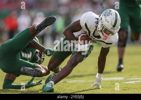 UAB wide receiver Iverson Hooks (0) runs against Memphis defensive back ...