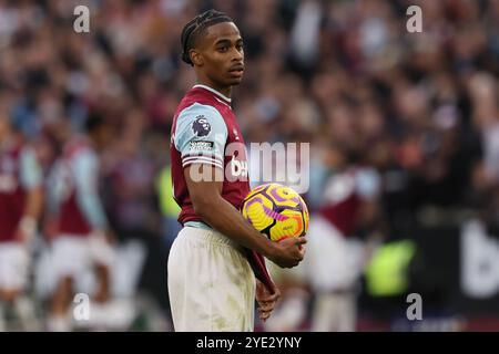 Crysencio Summerville of West Ham United during the Emirates FA Cup ...