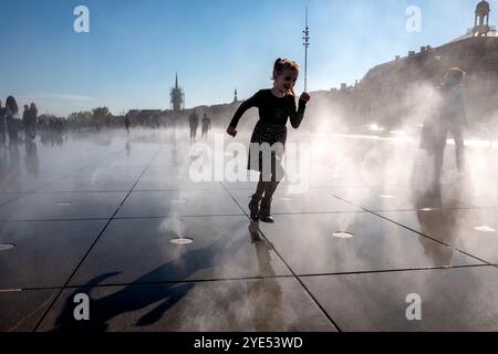 Bordeaux, October 23rd 2024: Miroir d'eau Stock Photo - Alamy