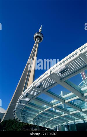 Architectural detail of the CN Tower observation deck in Toronto ...