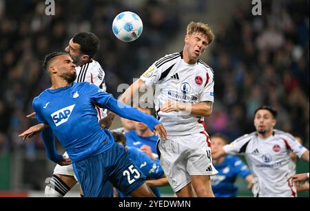 Kopfballduell Zweikampf Aktion Finn Jeltsch VfB Stuttgart (29) gegen Mathias Pereira Lage FC St ...