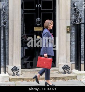 Chancellor of the Exchequer Rachel Reeves on board Type 23 frigate HMS ...