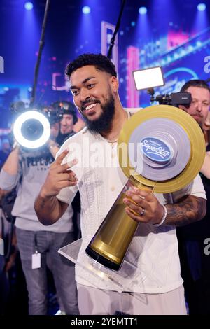 DSDS-Gewinner Sem Eisinger im Finale der Castingshow Deutschland sucht ...