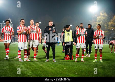 Rotterdam - Ayoub Oufkir of Sparta Rotterdam, Goalkeeper Jari De Busser ...