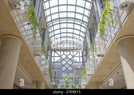 Osaka Umeda underground shopping arcade Stock Photo - Alamy