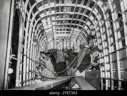 RAF Bomber Command Short Stirling Mk.I W7459 'O' of No. 1651 HCU (Heavy ...
