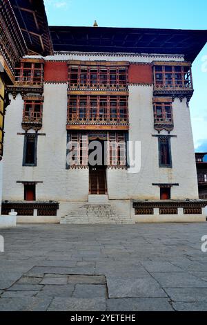 Partial view of the King's Palace also known as Dechencholing Palace ...