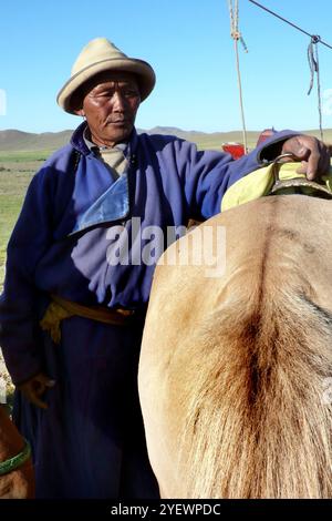 Mongolian Man. Gun Galuut. Mongolia Stock Photo - Alamy