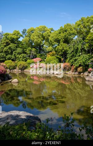 The Traditional Japanese Gardens at Osaka Castle Osaka City Japan Stock ...