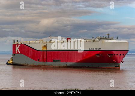 Vehicle carrier Global Leader heading for Royal Portbury Docks Stock ...
